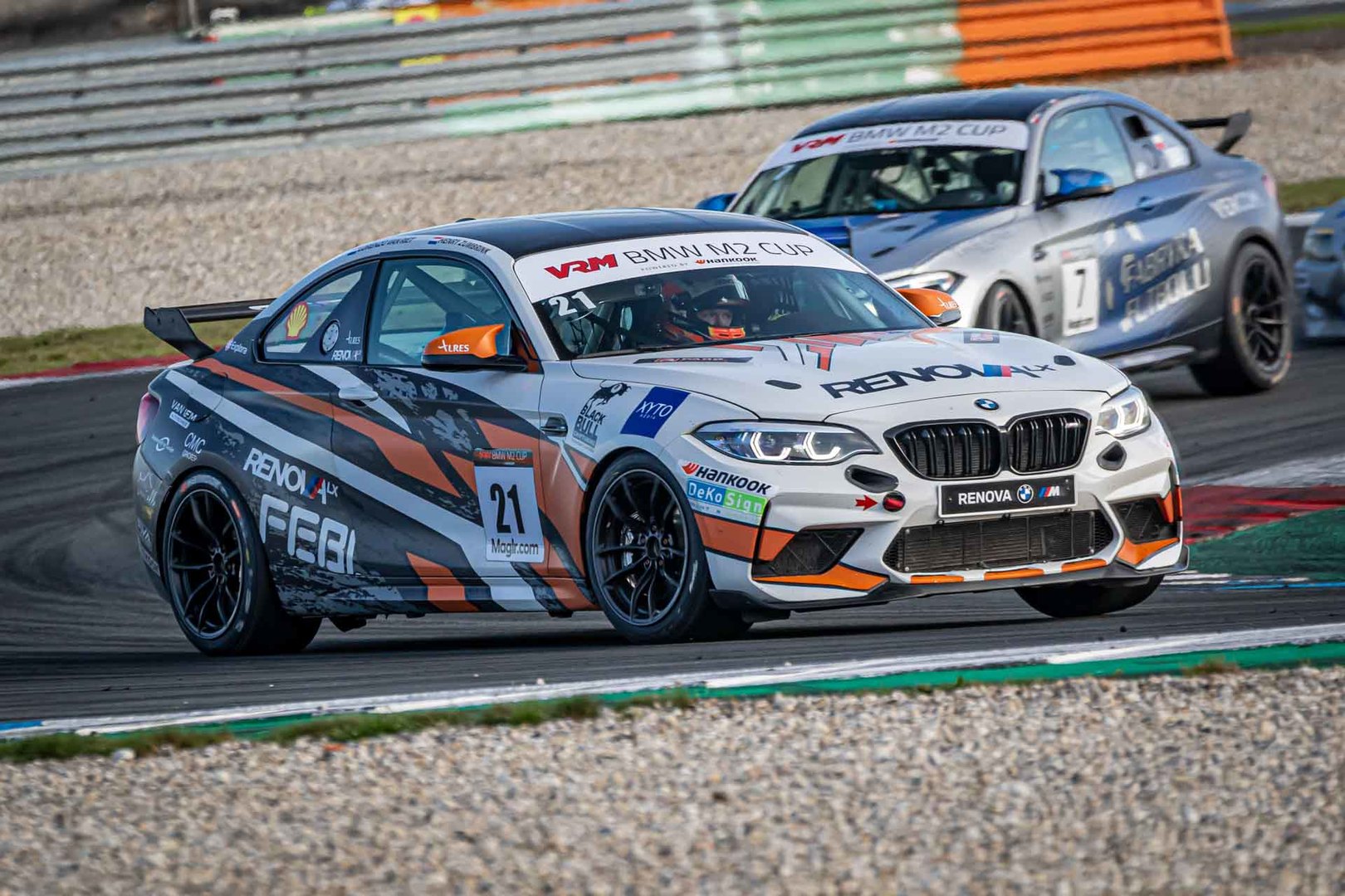 Maxime Oosten pakt overtuigend zijn eerste VRM BMW M2 Cup zege - BMW M2 ...