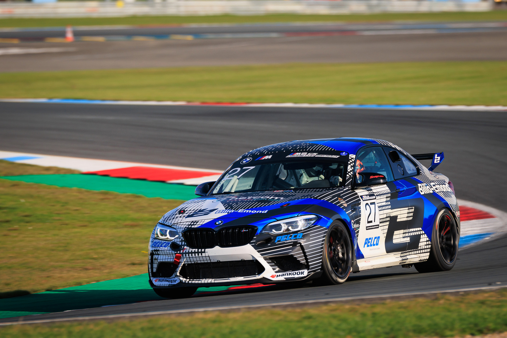Twee keer poleposition voor Colin Caresani op Assen - BMW M2 CS Racing ...