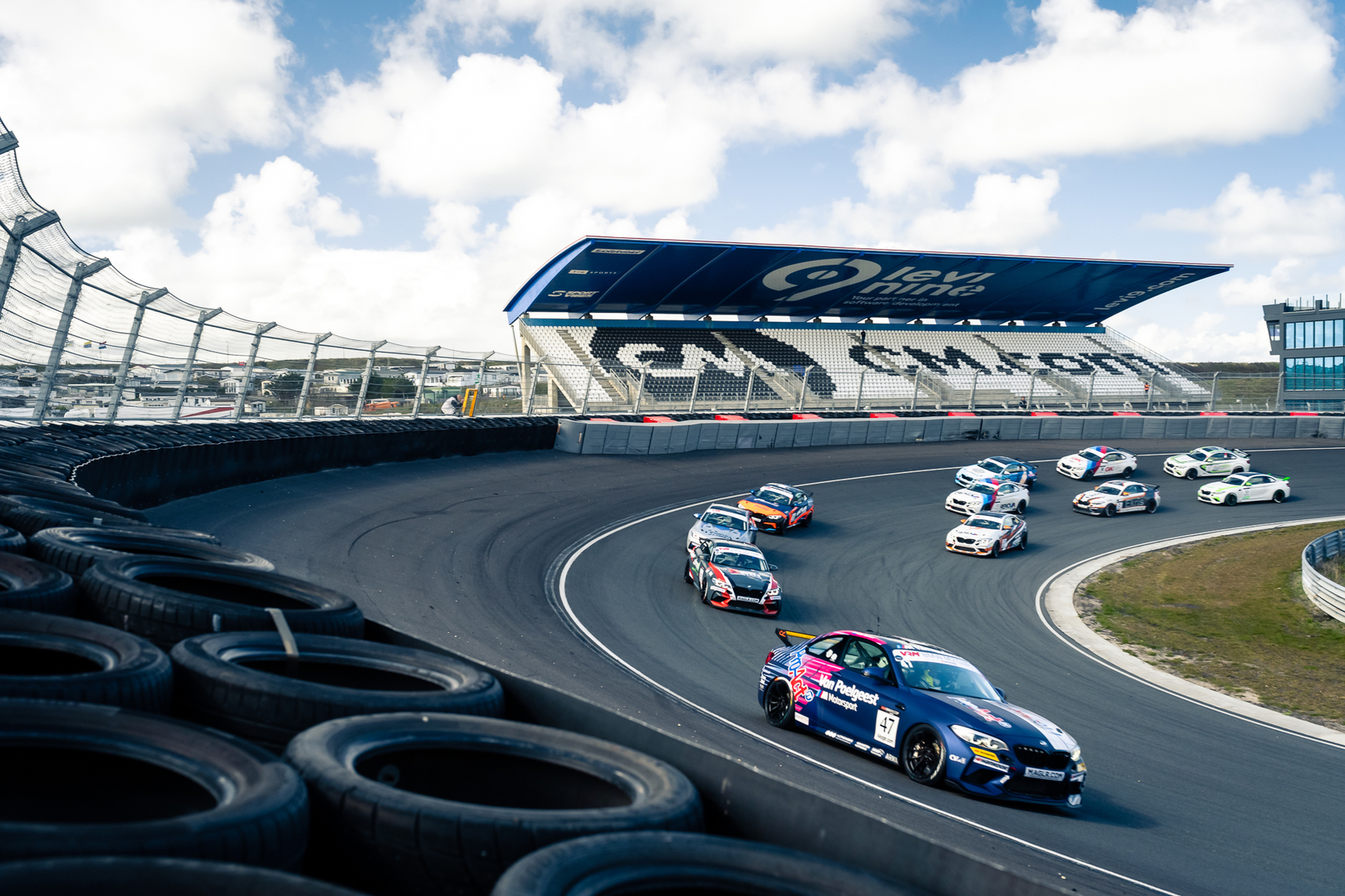 Colin Caresani wint ook tweede VRM BMW M2 Cup race - BMW M2 CS Racing ...