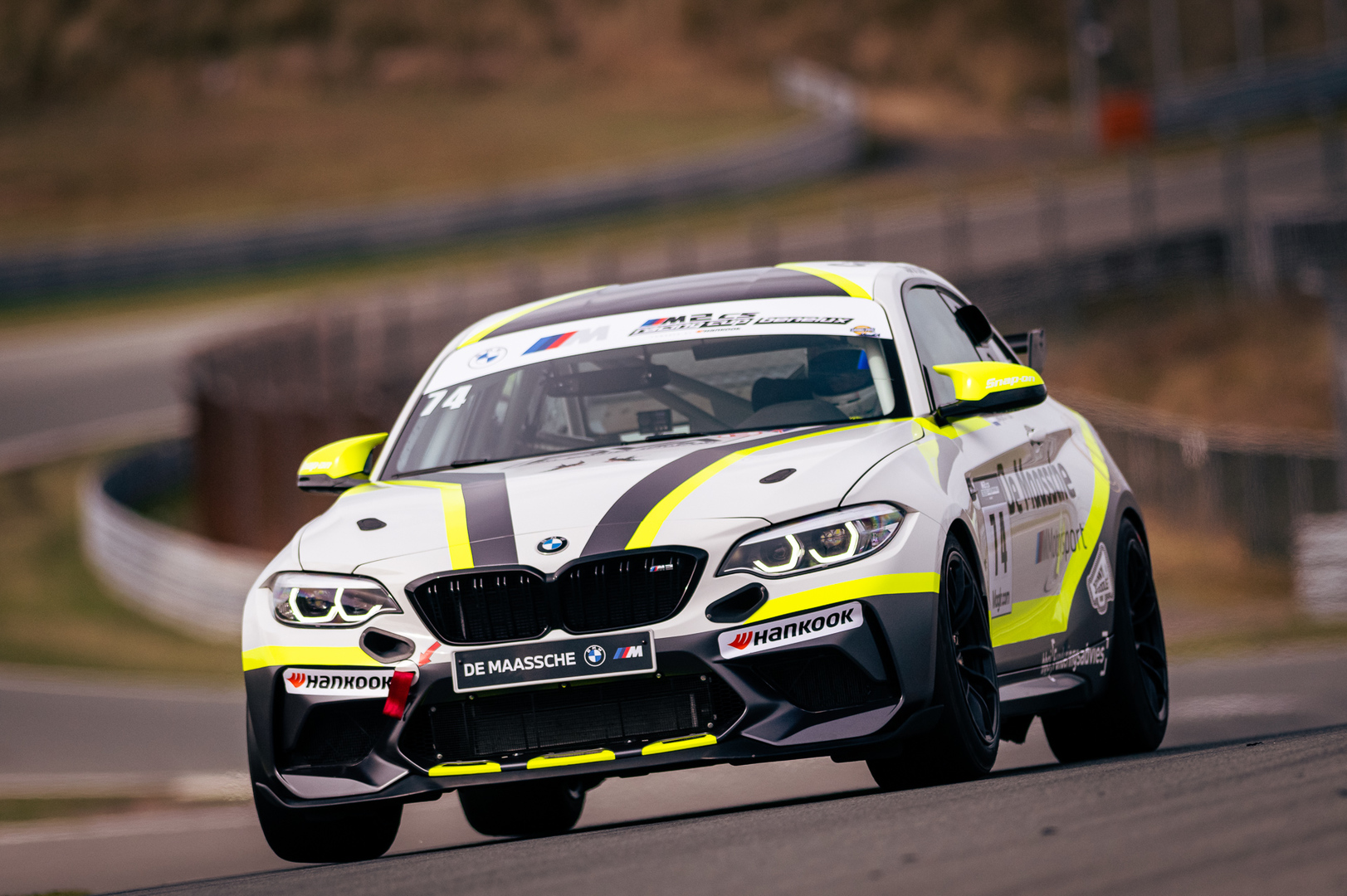Jayden Post toont snelheid tijdens autosportdebuut - BMW M2 CS Racing ...