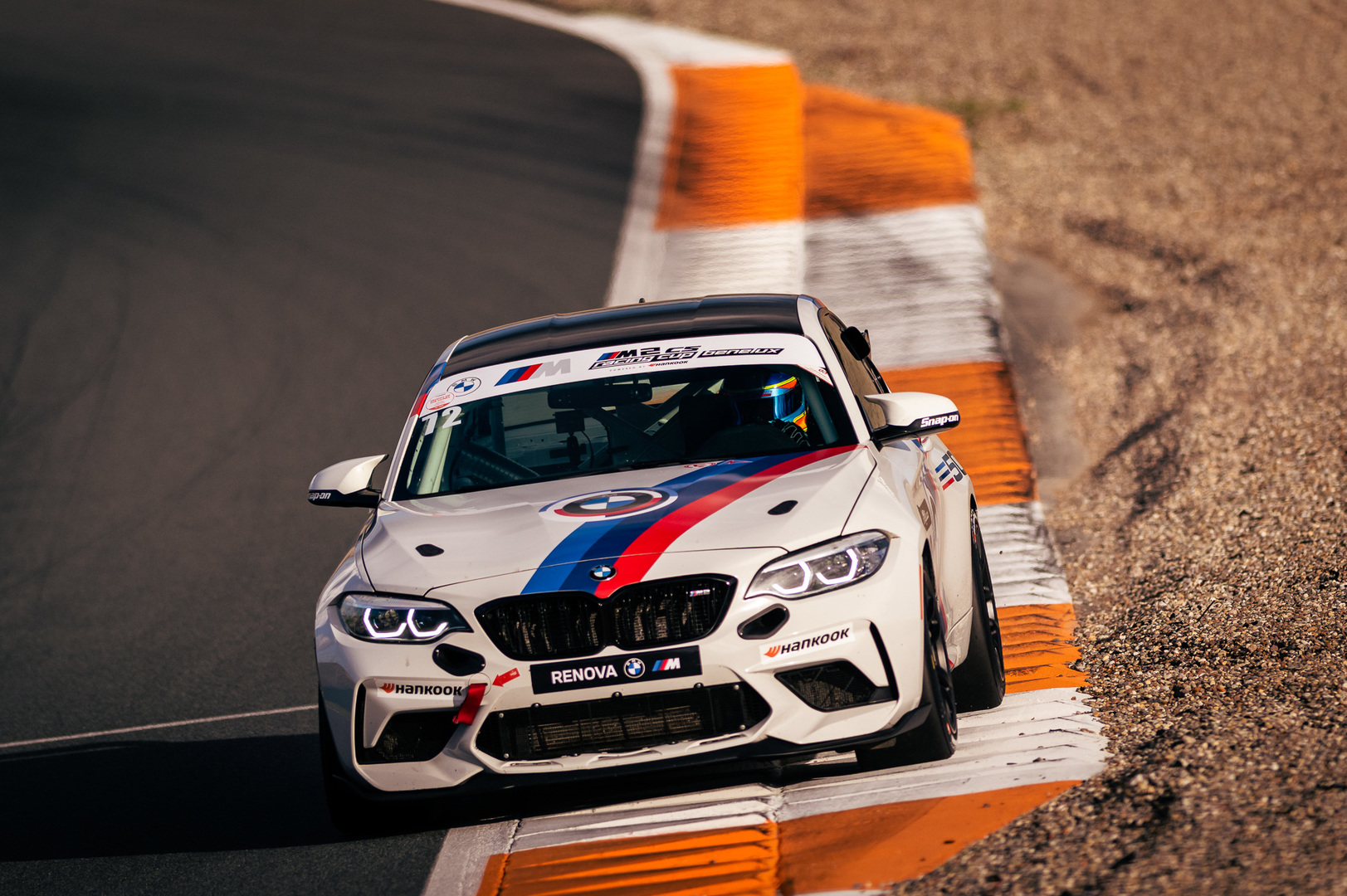 Duncan Huisman kwam, zag en overwon (bijna) - BMW M2 CS Racing Cup Benelux