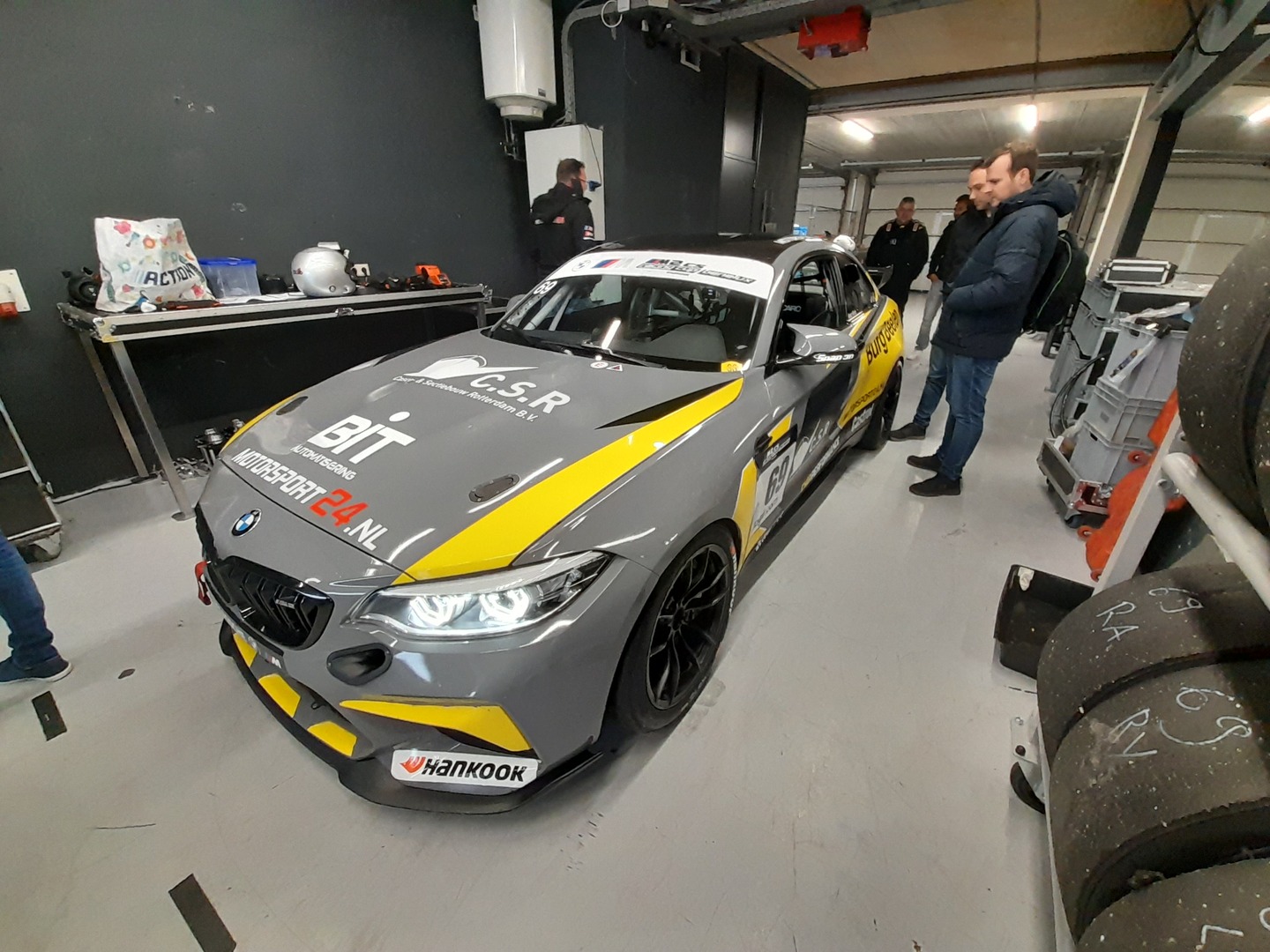 Grote stappen voor vader en zoon Haso en Semo Keric - BMW M2 CS Racing ...