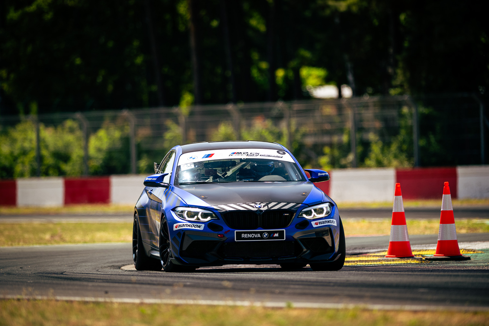 Equipe Rappange/Warmerdam verzekert zich van pole op Zolder - BMW M2 CS ...
