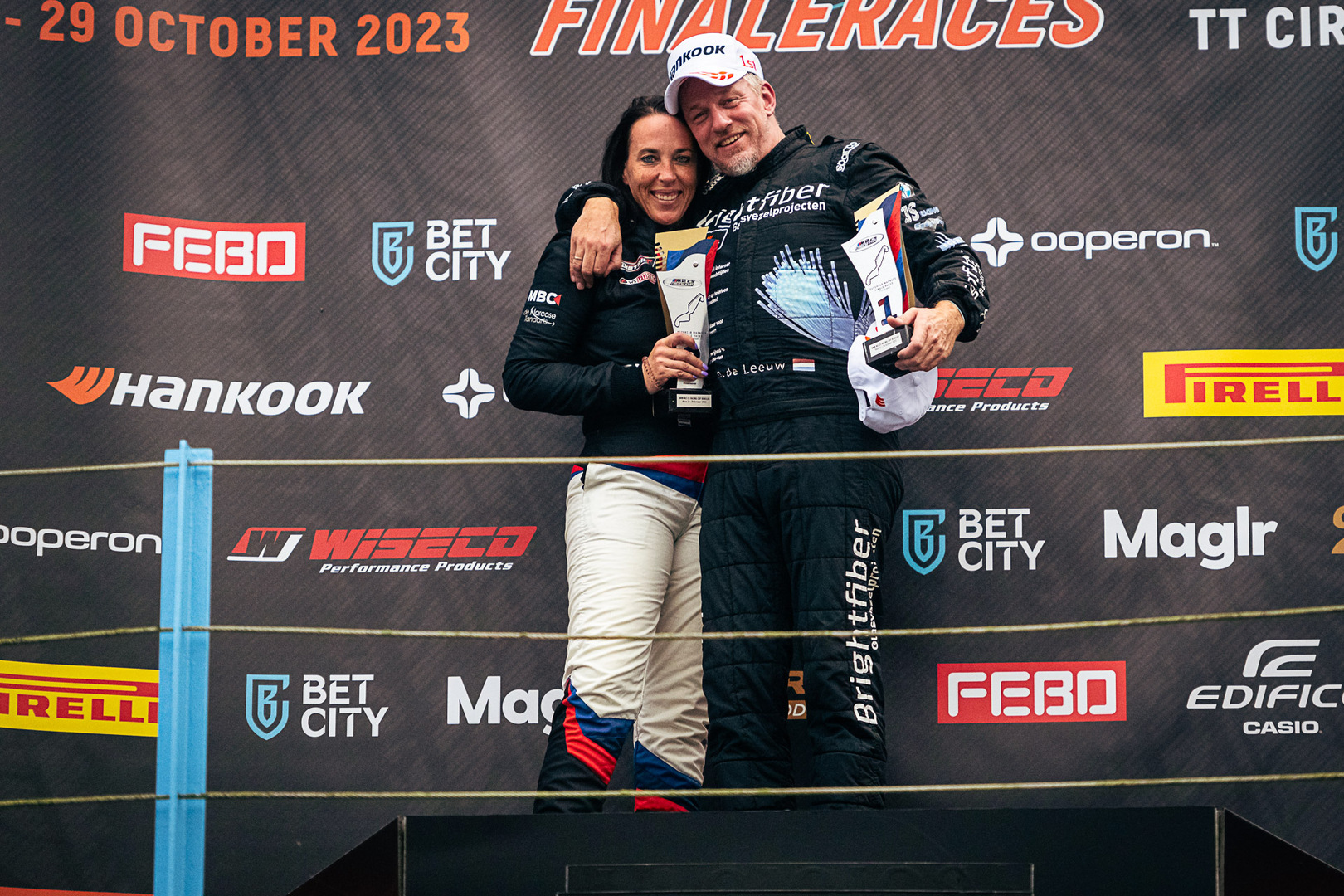 Dante Rappange verslaat rivaal Senna van Soelen - BMW M2 CS Racing Cup ...