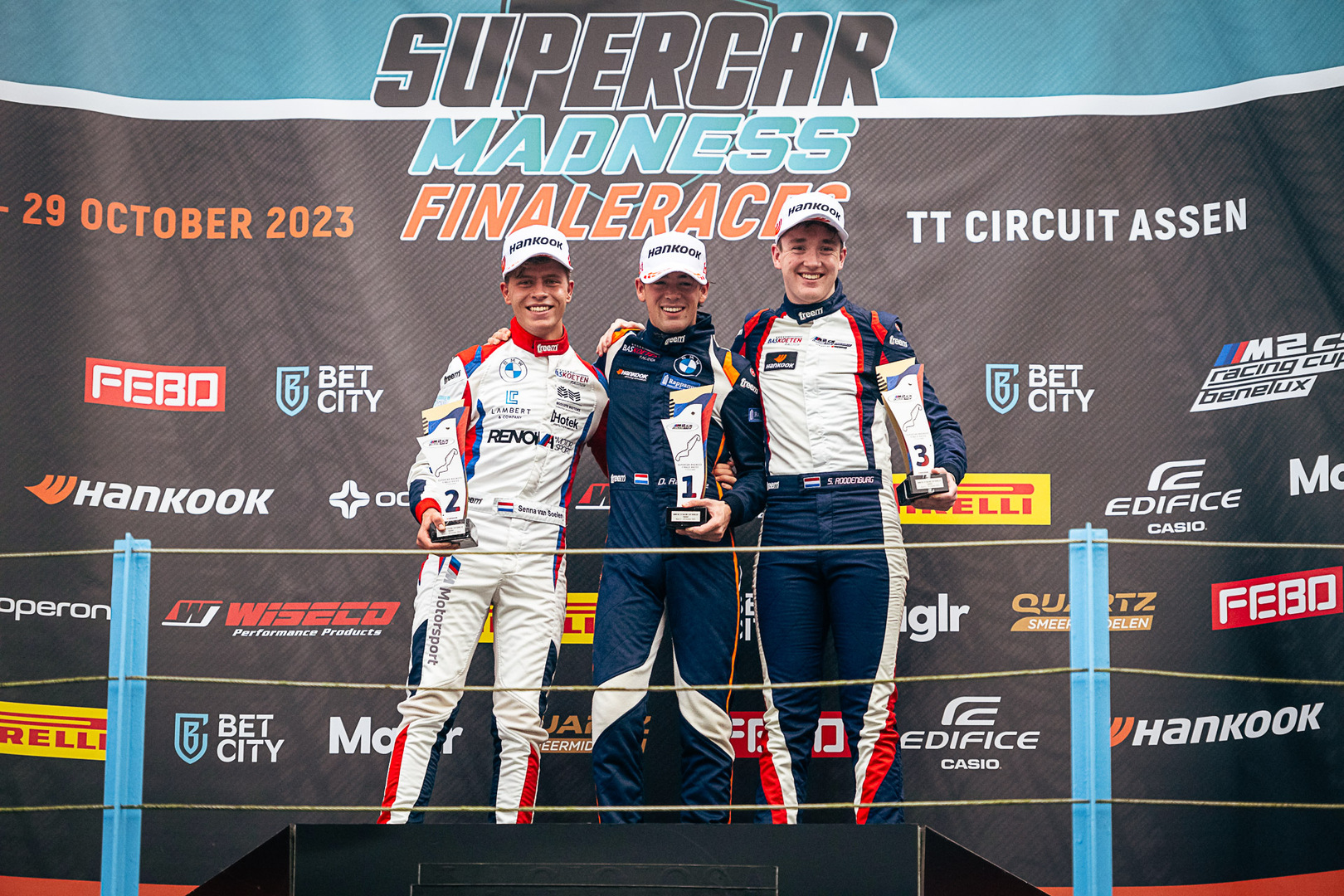 Dante Rappange verslaat rivaal Senna van Soelen - BMW M2 CS Racing Cup ...